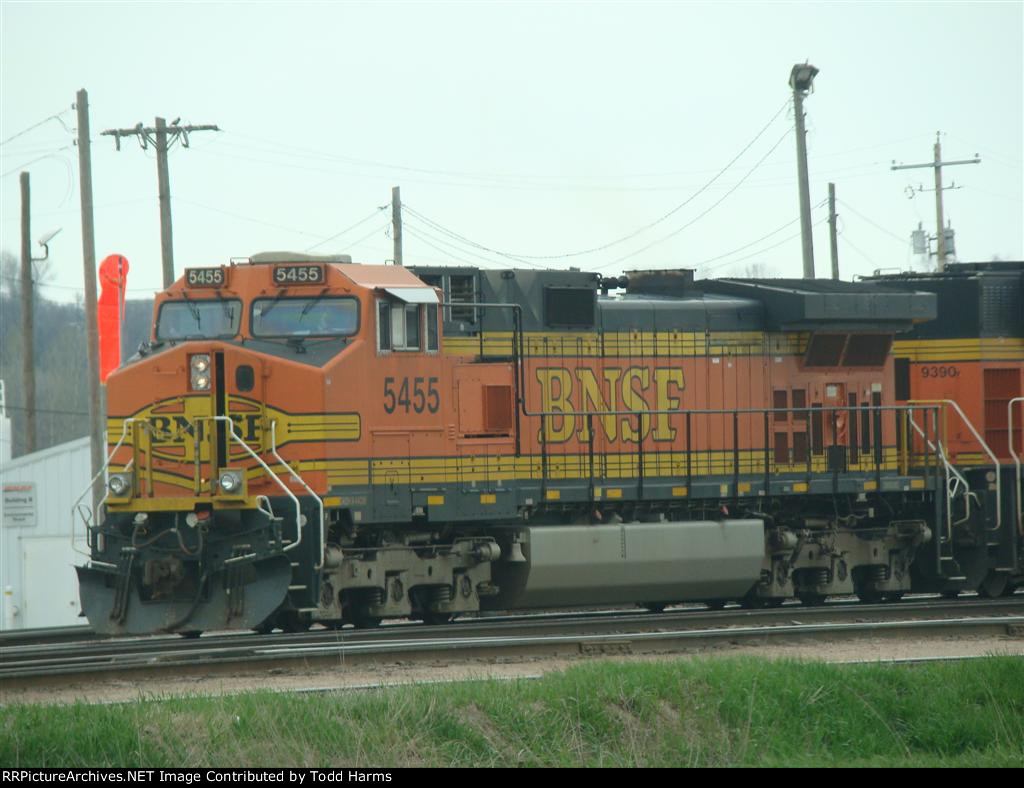 BNSF 5455